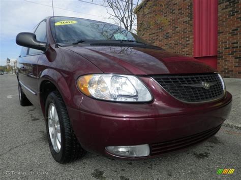 2002 Dark Garnet Red Pearlcoat Chrysler Town Country LXi 72246546