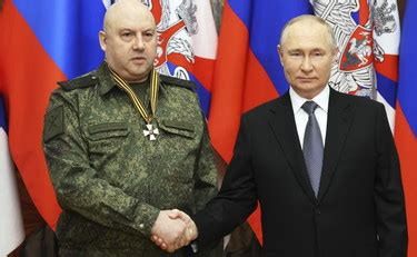 Putin rimuove Surovikin Wagner e i droni chi è il generale