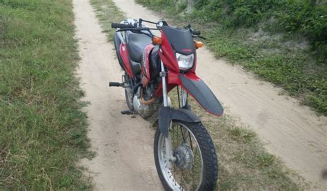 Pol Cia Militar Encontra Moto Roubada Na Zona Rural De Lagoa Da Canoa