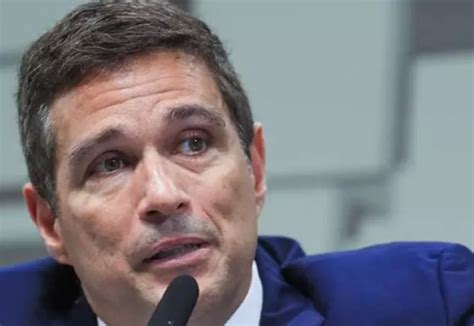 Campos Neto diz que arrocho é pouco e juros altos precisam ser mantidos