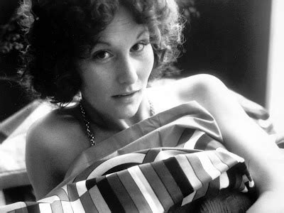 L eminente dignità del provvisorio Linda Lovelace vittima o eroina