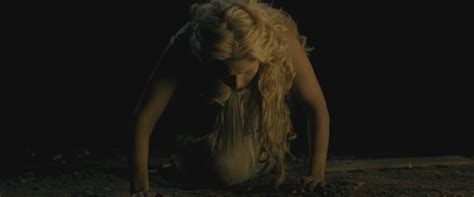 Alice Eve Desnuda En The Raven