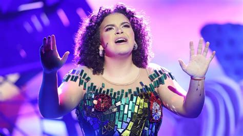 Lucerito Mijares responde a críticas por su físico UnoTV