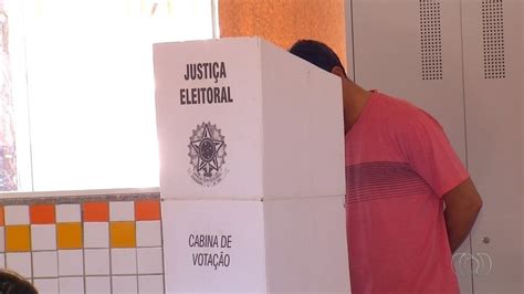 Eleitores de sete cidades e do Tocantins voltam às urnas neste domingo