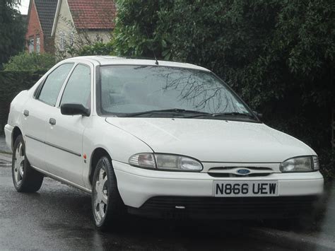 1996 FORD MONDEO LX Old Surrey Cars Flickr