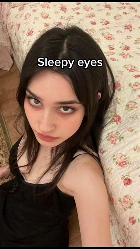 Pin by Rose on Piny od vás in 2024 Makeup looks tutorial Beauty
