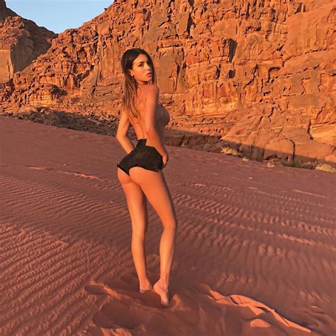 Dilara Nudes Porn Photo