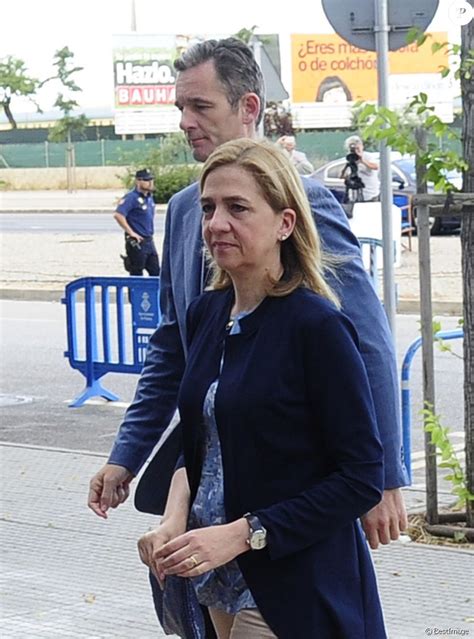L Infante Cristina D Espagne Et Son Mari Inaki Urdangarin Arrivent Au