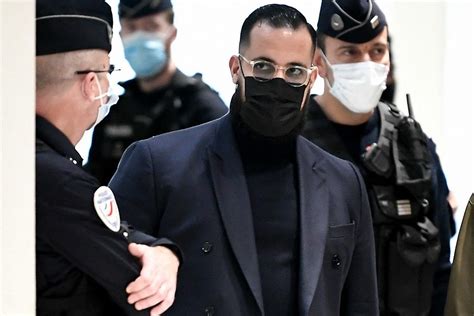 Violences du 1er mai 2018 Alexandre Benalla est condamné à trois ans