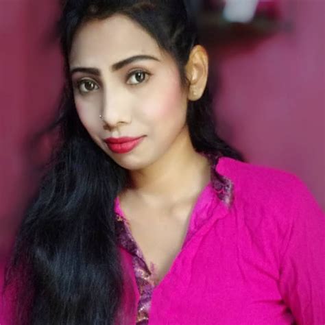 Priya Sharma Vlogger Influencer Profile Work With Influencer Priya