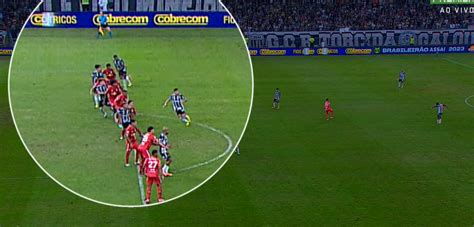 Fred Ribeiro on Twitter Outra imagem do gol anulado do Atlético via