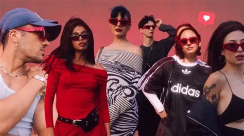 Las gafas de sol que van a elevar todos tus looks de festivales de día
