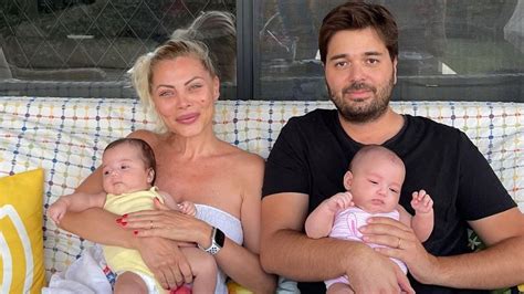 Seray Sever Den Ikizleri Ile Yeni Pozlar Ne Iyi Ettiniz De Geldiniz
