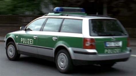 Imcdb Org Volkswagen Passat Variant Polizei B Typ Bg In
