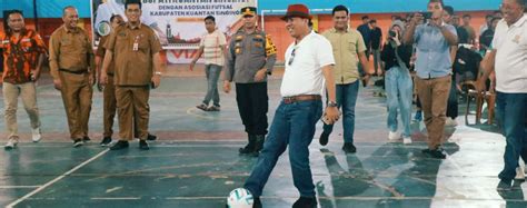 Buka Turnamen Limuno Cup Bupati Minta Disdikpora Dan KONI Aktifkan