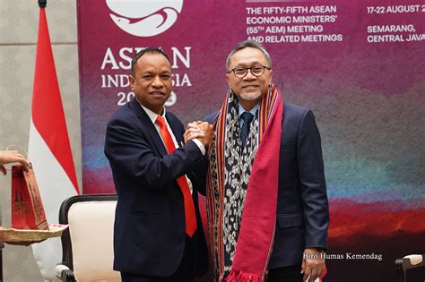 Pertemuan Bilateral Mendag RI Dengan Menteri Perdagangan Dan Industri