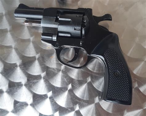 Plynovka Plynový revolver Umarex mod Champion 380 knall CAL 9 mm