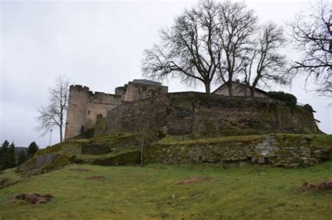 Avanzan las obras de restauración en la Muralla del Mariquillo de