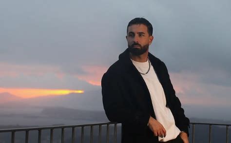 Chi è Rosario Miraggio noto cantante napoletano