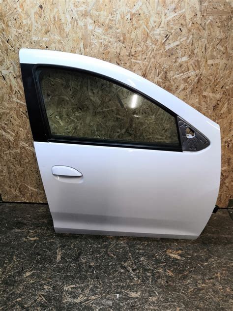 Drzwi prawe przód Dacia Duster II 2 13077983722 oficjalne archiwum