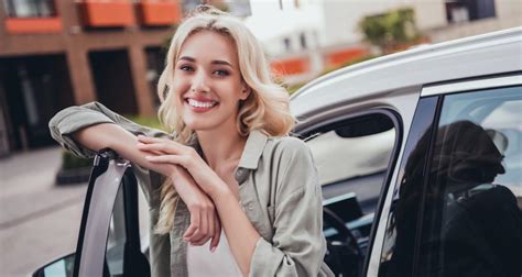 Comment résilier son assurance auto et faire des économies sur son