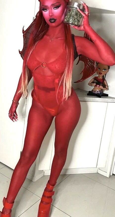 Mishhhaaaaaa Nude Nudedworld