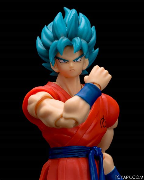 S H Figuarts Super Saiyan God Goku In Hand Gallery The Toyark News