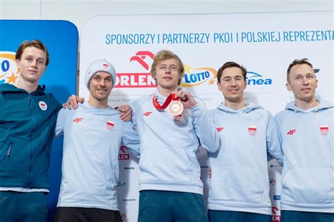 Pekin 2022 Polscy skoczkowie narciarscy wrócili do kraju naTemat pl