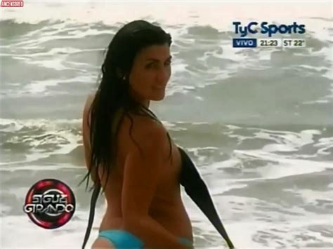 Naked Sabrina Bojarski In Sigue Girando