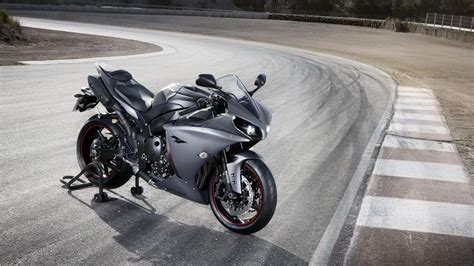 Yamaha Yzf R V Wallpapers Wallpaper Cave