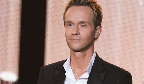 Cyril Féraud papa à 39 ans image de son plus bel été avec son fils Tim