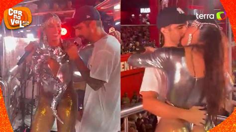 Carnaval 2024 Alinne Rosa dá beijão em Caio Castro em Salvador