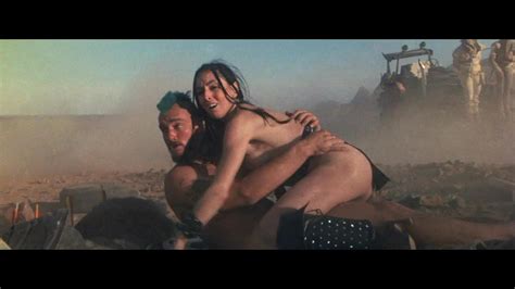 Nackte Anne Jones In Mad Max 2 The Road Warrior