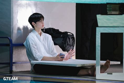 Team Official On Twitter Team Under The Skin Mv Behind Photo