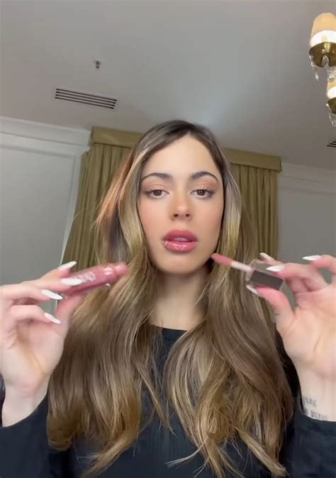Hair Straightener Beauty Pictures Beauty Illustration