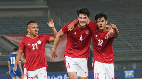 Intip Bocoran Jersey Baru Timnas Indonesia Bakal Dipakai Marc Klok Dkk