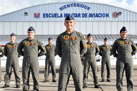 inicio Escuela Militar de Aviación EMAVI
