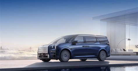 Geely S Zeekr Debuts All Electric MPV For 69K 81K Pandaily