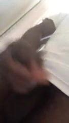 흑인 자지를 쓰다듬다 xHamster