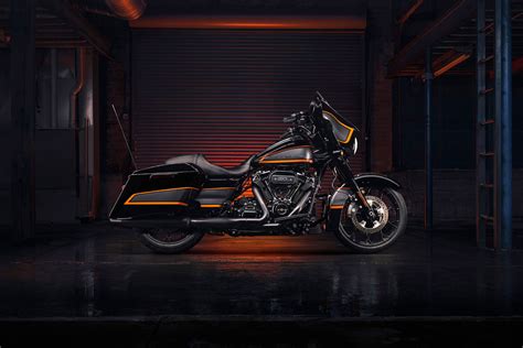 TopGear Harley Davidson Reveals Apex Custom Factory Paint For