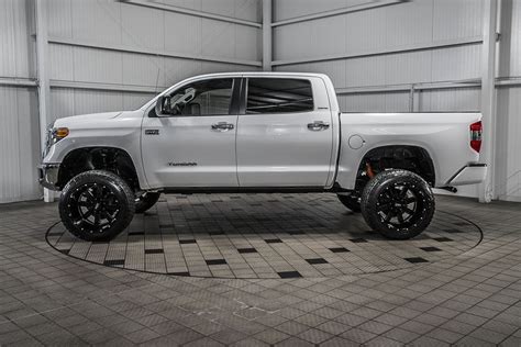 Toyota Tundra 2 Inch Lift