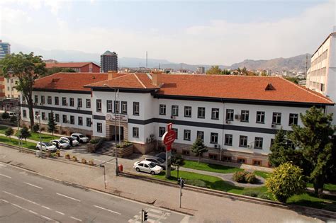 Kayseri Devlet Hastanesi Beyin Ve Sinir Cerrahisi Doktorlar