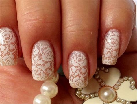 La manucure mariage la beauté de la mariée est dans les petits détails