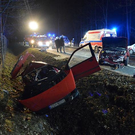 Powiat Kamie Ski Ikamien Pl Gro Ny Wypadek Na Krajowej Tr Jce