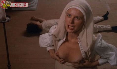 Raika Juri Nue Dans Flavia The Heretic