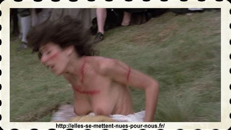 Marina Sirtis Nue Dans The Wicked Lady
