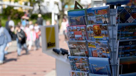 Urlaub 2021 Digitale Postkarte Verschicken Details Der Apps Beachten