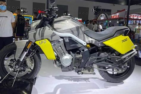 La Benda LFS700 es una nueva naked china de 94 CV que pronto podría