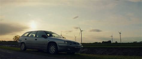 IMCDb org 1998 Citroën Xantia Estate 2 0i 16V Exclusive in Breakdown