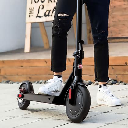 Elektryczne Hulajnogi I Deskorolki Poznaj Nowe Przepisy Poradnik Orange